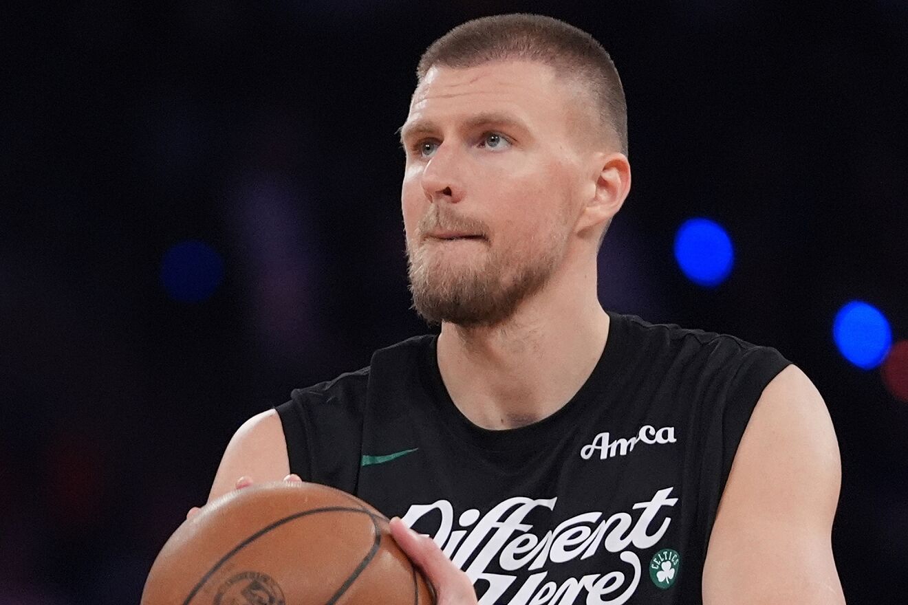 Kristaps Porzingis plots MMA career and call out Kristaps Porzingis | Marca