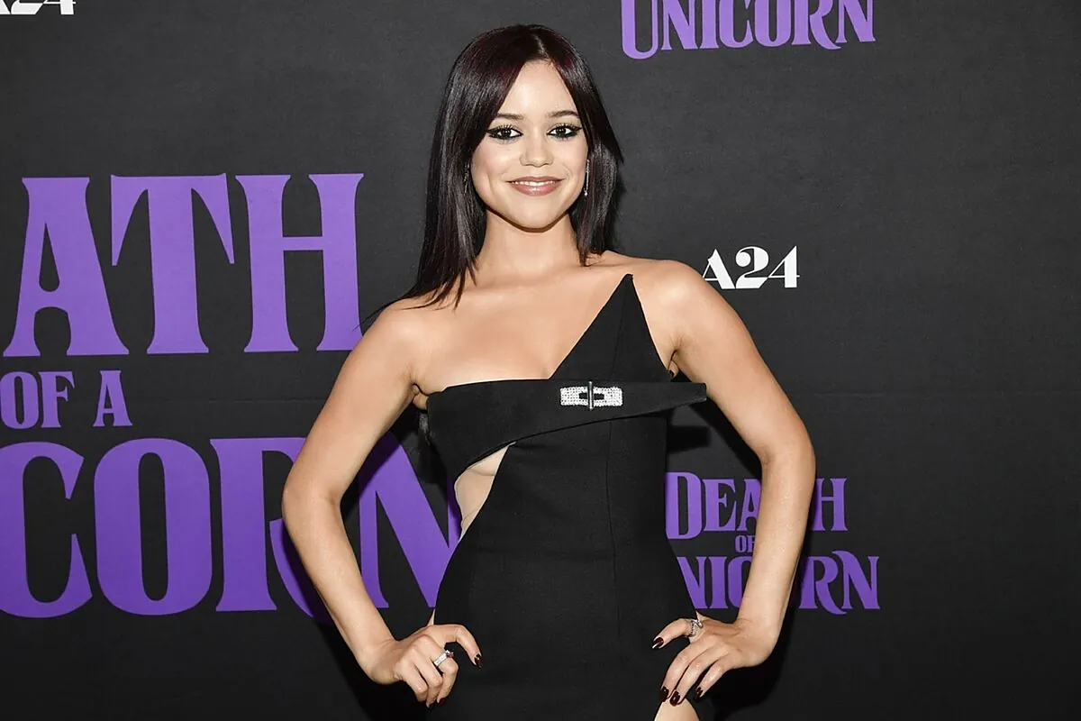 Jenna Ortega was done with Marvel after a strange experience: "They even took my name away from ...