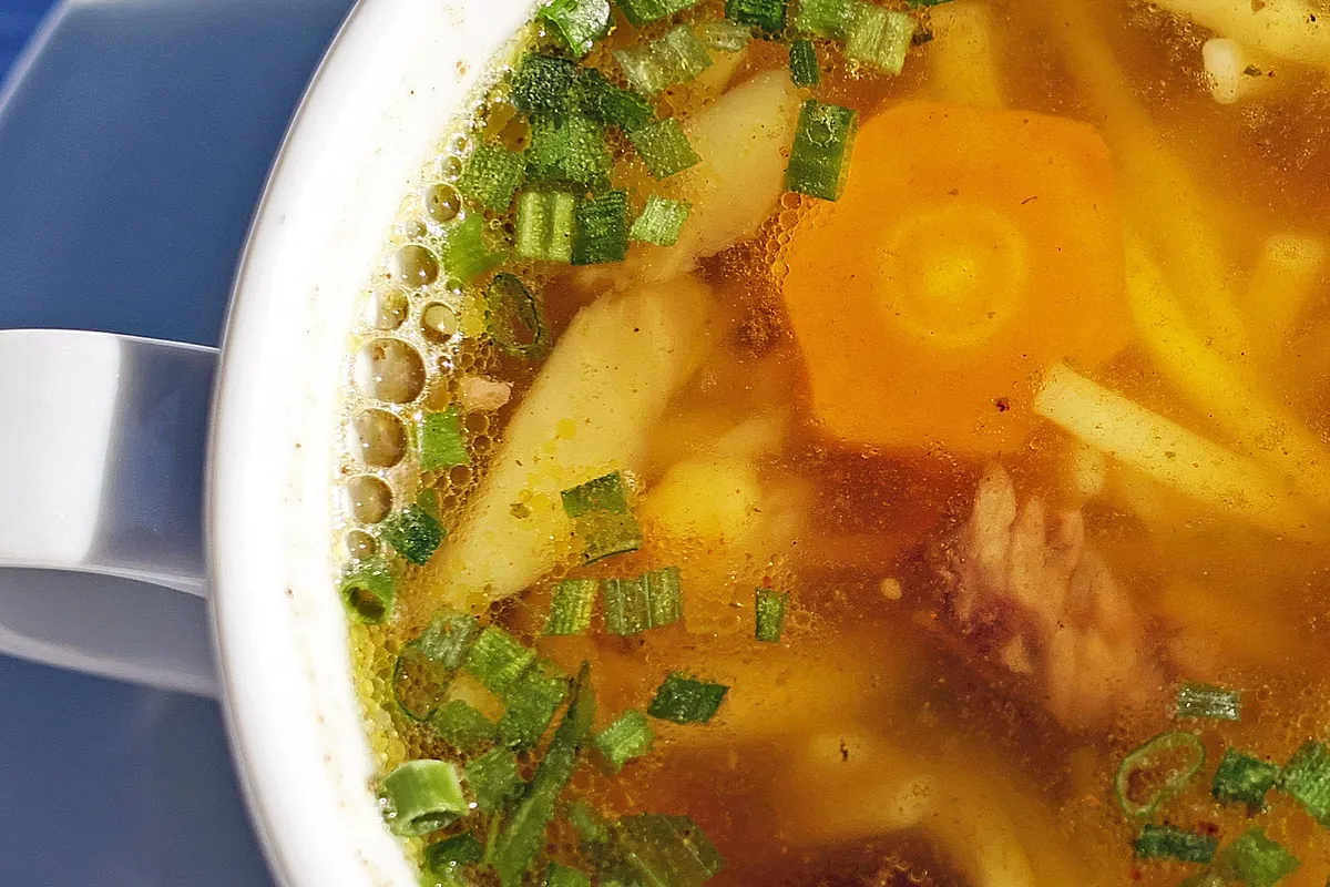Recomendaciones a la hora de comer sopa | Marca