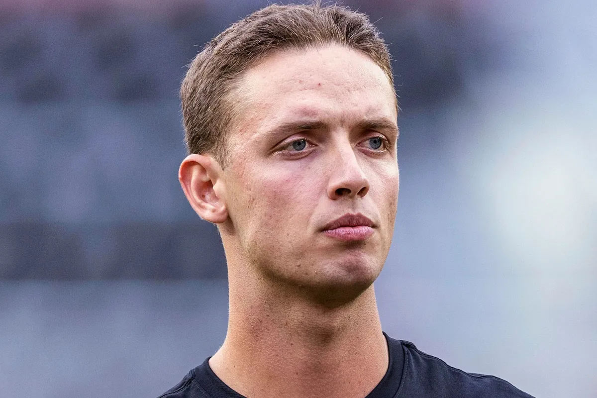 Carson Beck is ridiculed for going to Miami for Hanna Cavinder ...