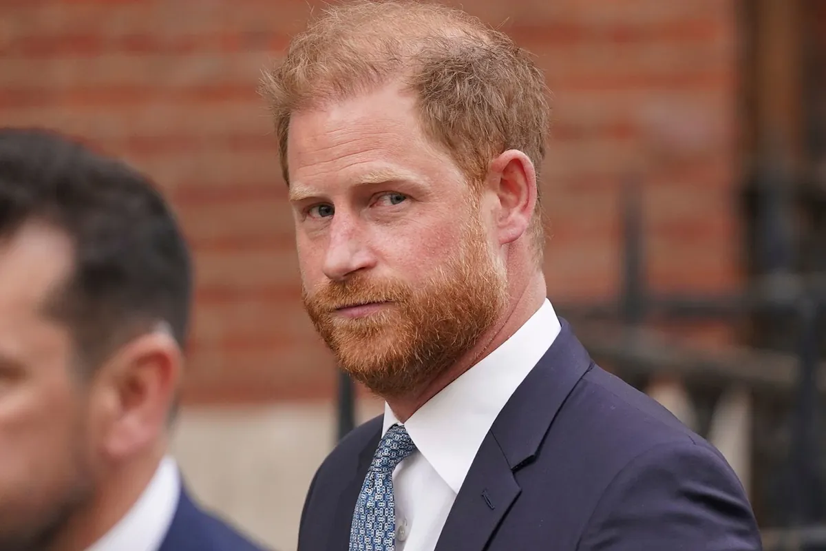 Prince Harry appears in never before seen intimate images revealing his ...
