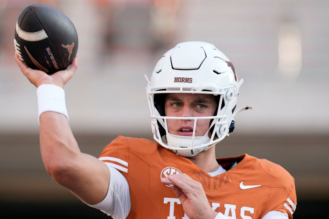 Peyton Manning forgets about Quinn Ewers and believes his nephew Arch ...