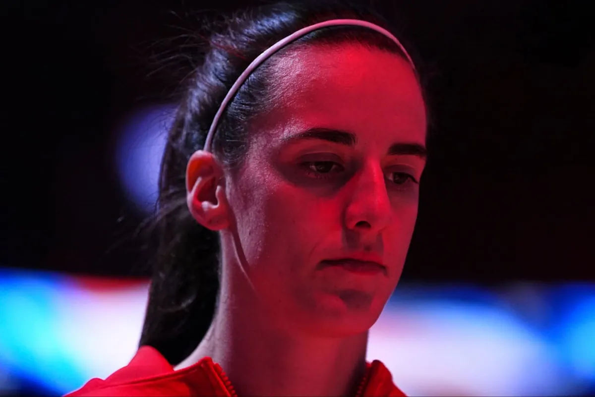 Fever win, but Caitlin Clark's magic is gone: her 3-point shooting stats are alarmingly bad | Marca