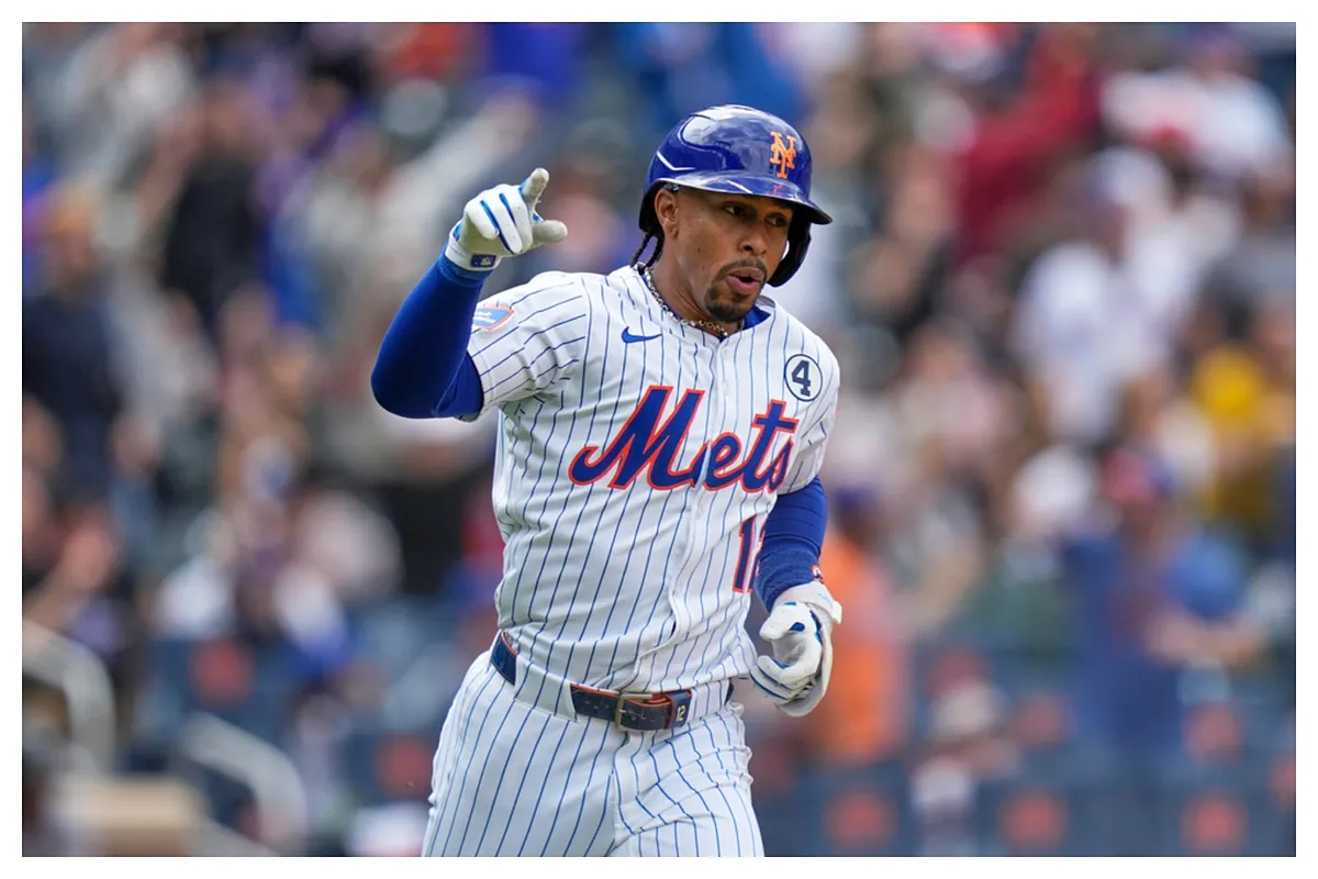 Francisco Lindor Surpasses Derek Jeter on All-Time Shortstop Home Run ...