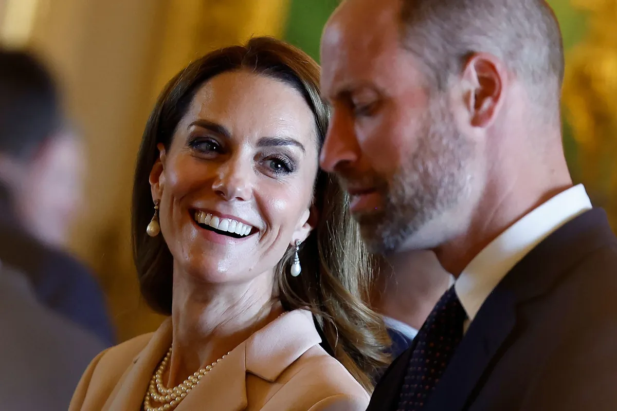 Kate Middleton let out a forbidden giggle after Prince William shared a ...