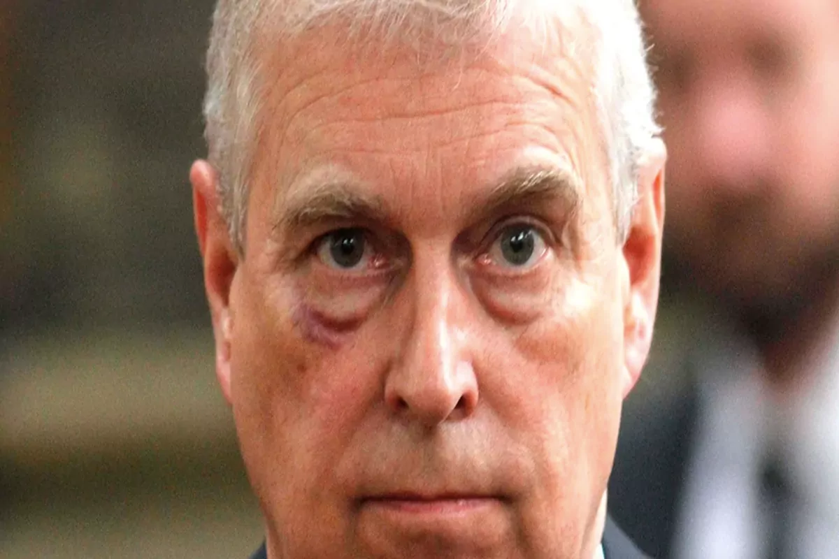 Disgraced Prince Andrew reappears and heads to Easter Service with King ...