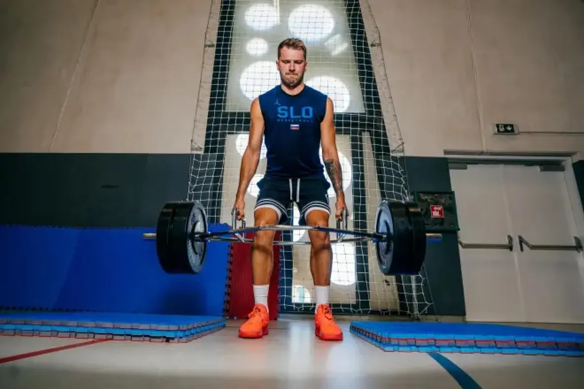 Luka Doncic's spectacular transformation: Men's Health cover | Marca