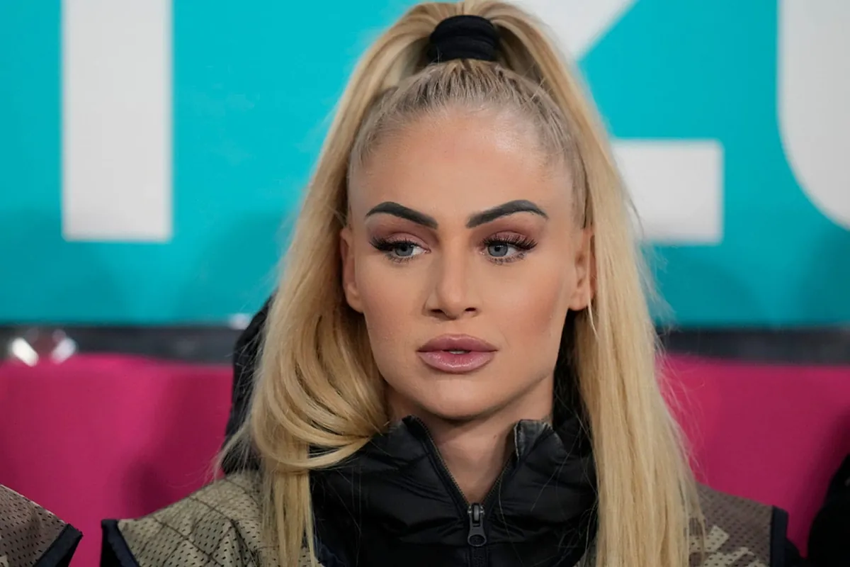 Soccer most beautiful player Alisha Lehmann's swimwear stuns beachgoers ...