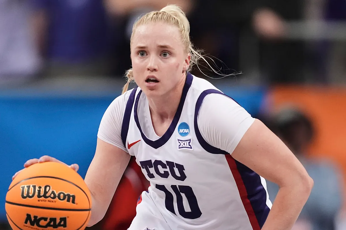 Hailey Van Lith's dad steals the spotlight with peak embarrassing ...