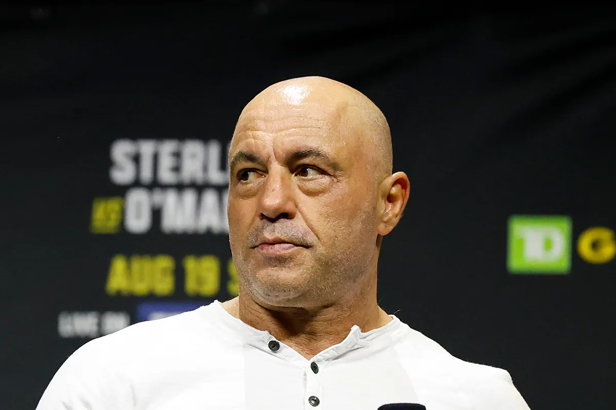 Joe Rogan unveils alien theories: Are they hiding in our oceans? | Marca