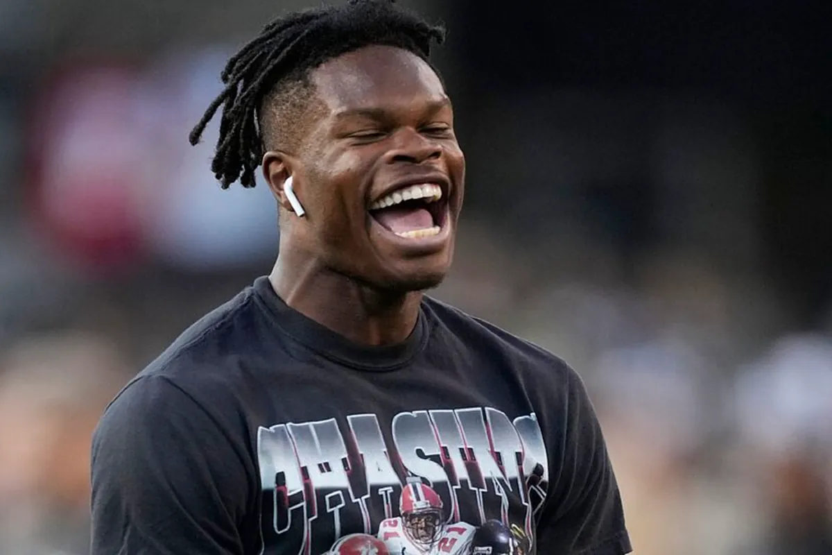 Travis Hunter's mother's great relationship with Muhammad Ali's wife ...