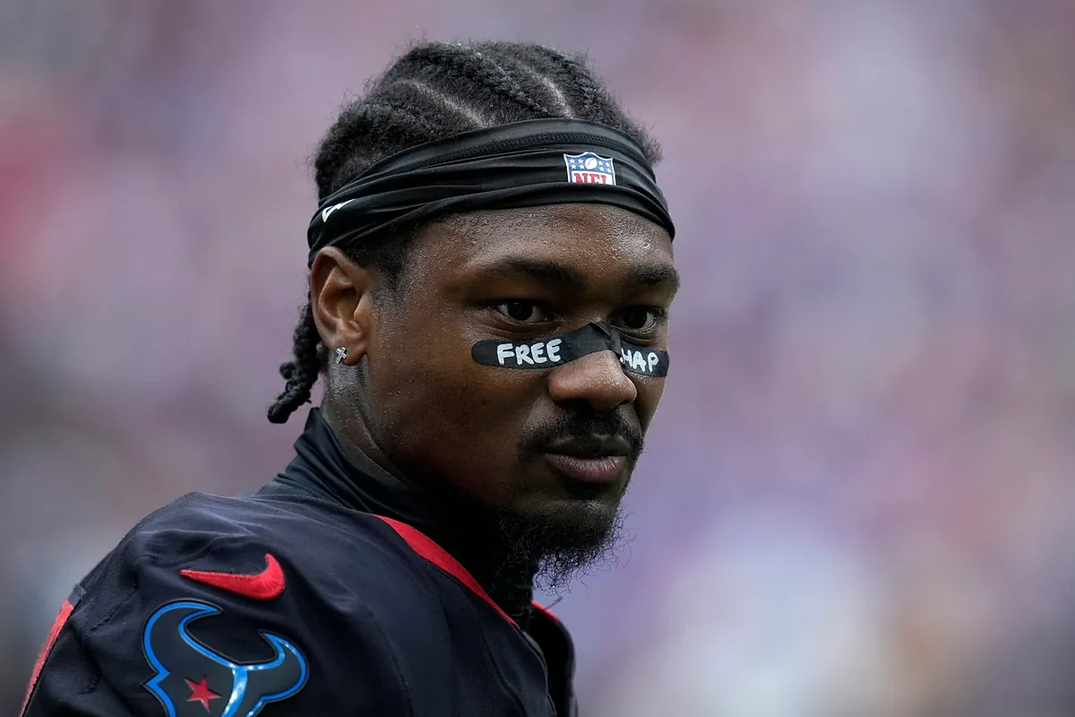 Offset targets Stefon Diggs in new diss track amid Cardi B romance ...