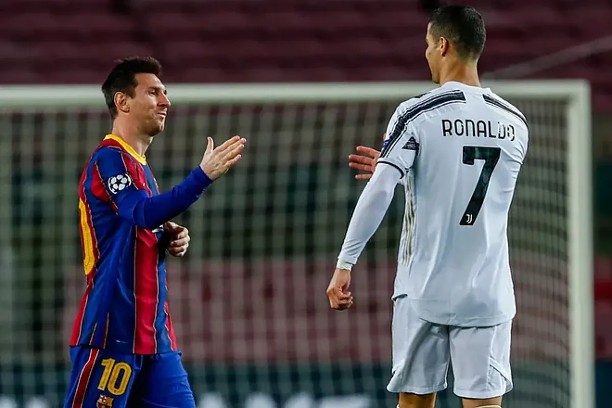 Lionel Messi and Cristiano Ronaldo together in the same team? The dream ...